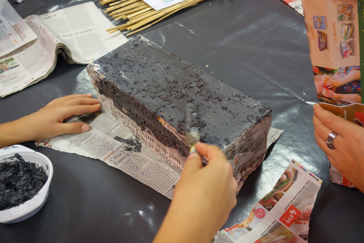 Les 3èmes font tomber le Mur ! : Etablissement catholique d'enseignement